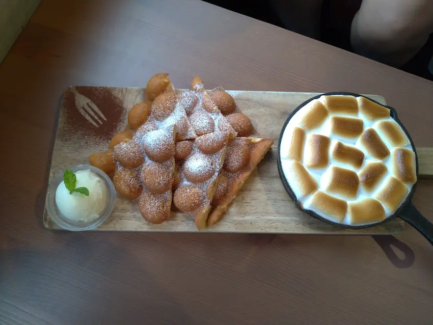 Cafe TOLAND, Puffle cafe in Nagoya | Nagoya explorers